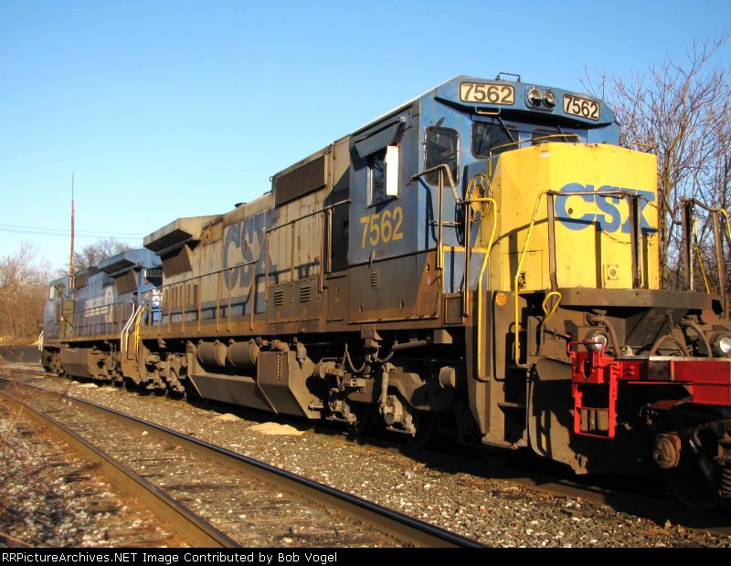 CSX 7562